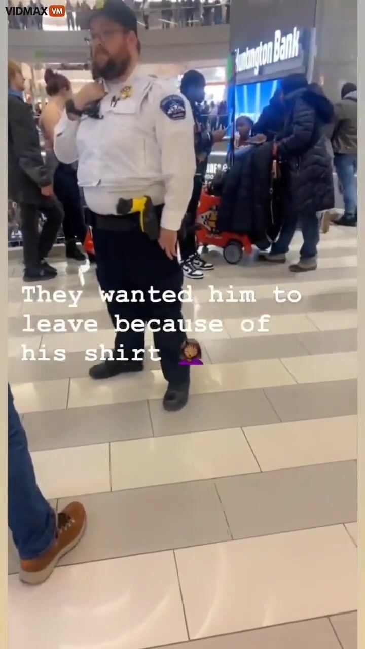 Man Kicked Out Of US Mall Over Passion