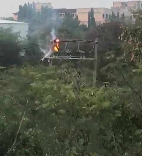 Man Burned To Death After Climbing Power Pole
